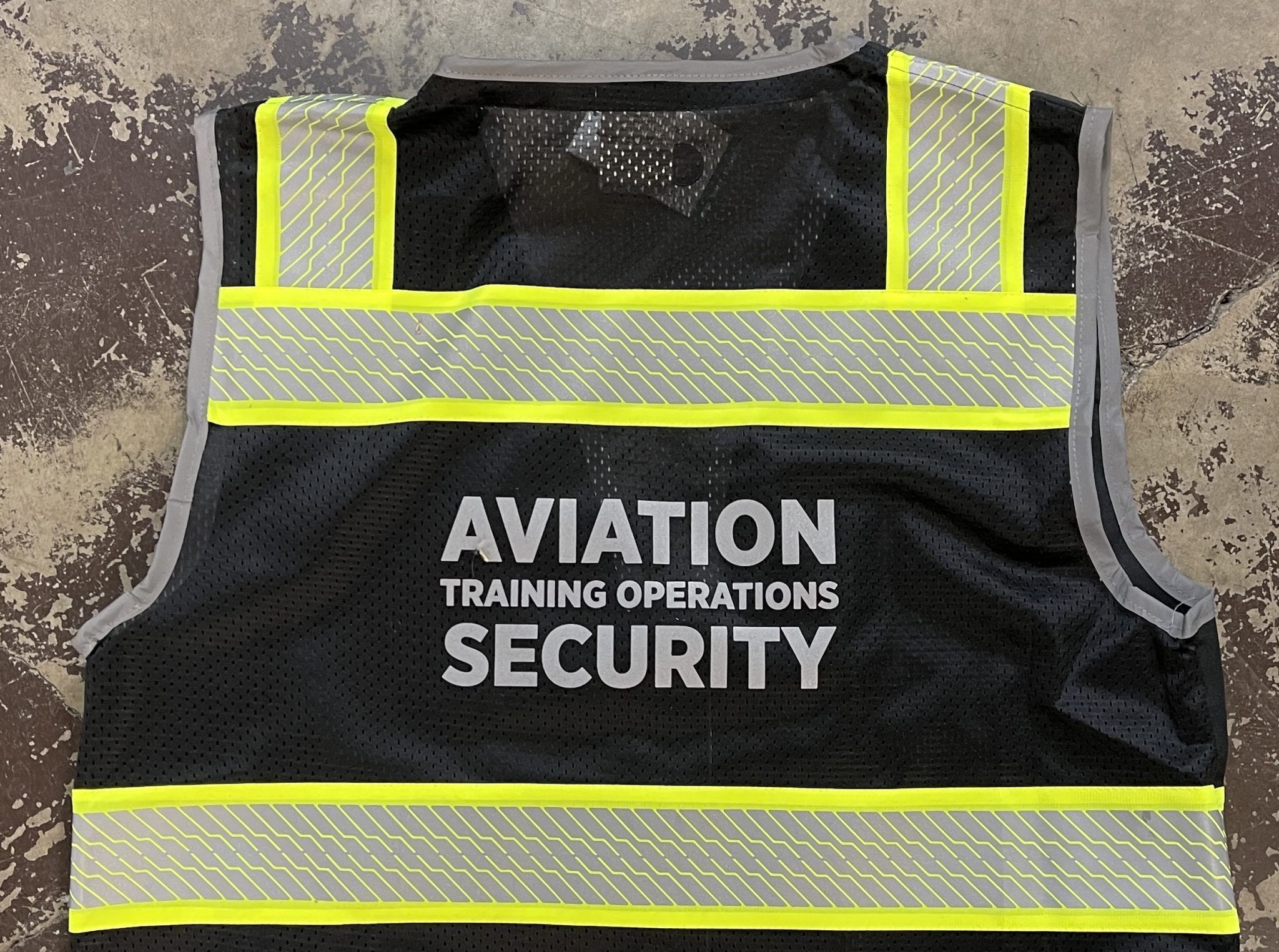 Cotton vs Polyester: Finding the Best Fabric for Your Business